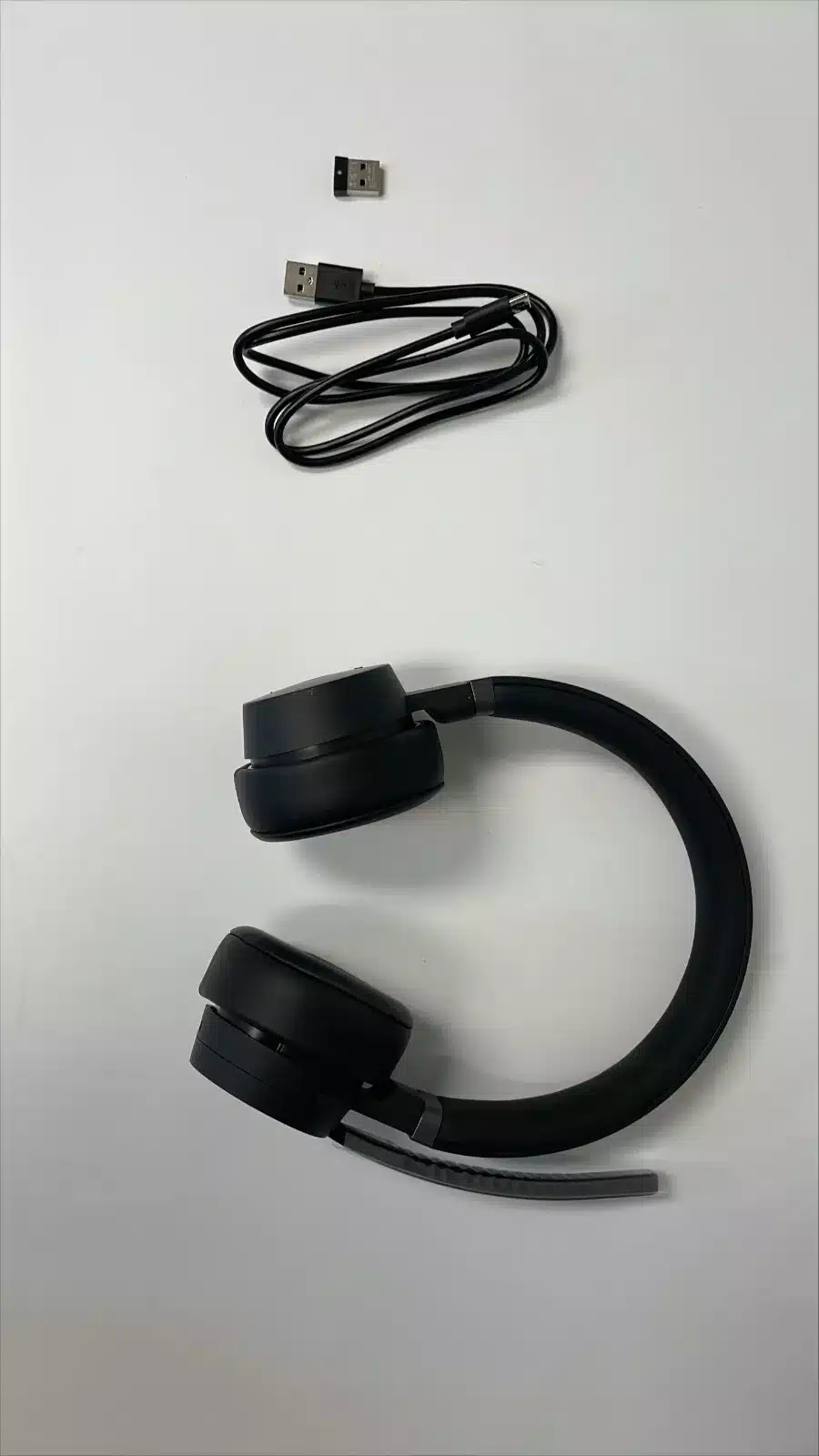 Used Lenovo Go Wireless ANC Headset For Sale